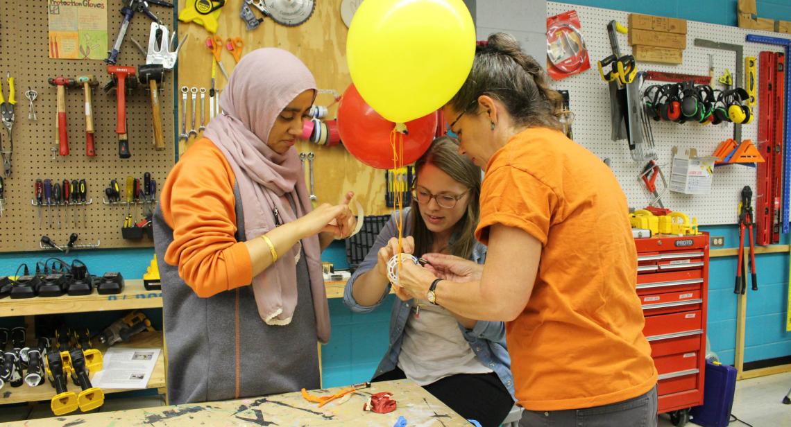 November 2017 - Helium Balloon Airship Design Challenge | UTeach Maker